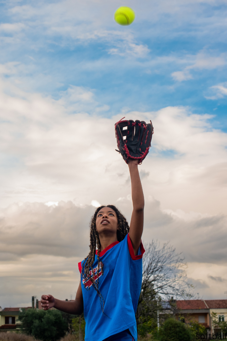 Proven Ways to Help Softball Players That Are Afraid of the Ball - My Blog